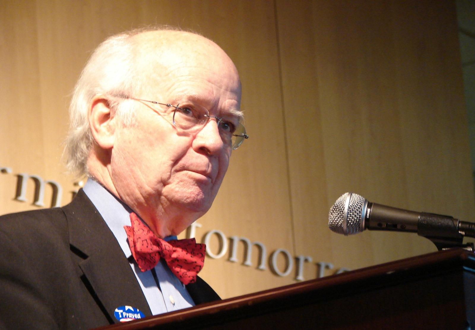 The Great Interpreter | Commonweal Magazine