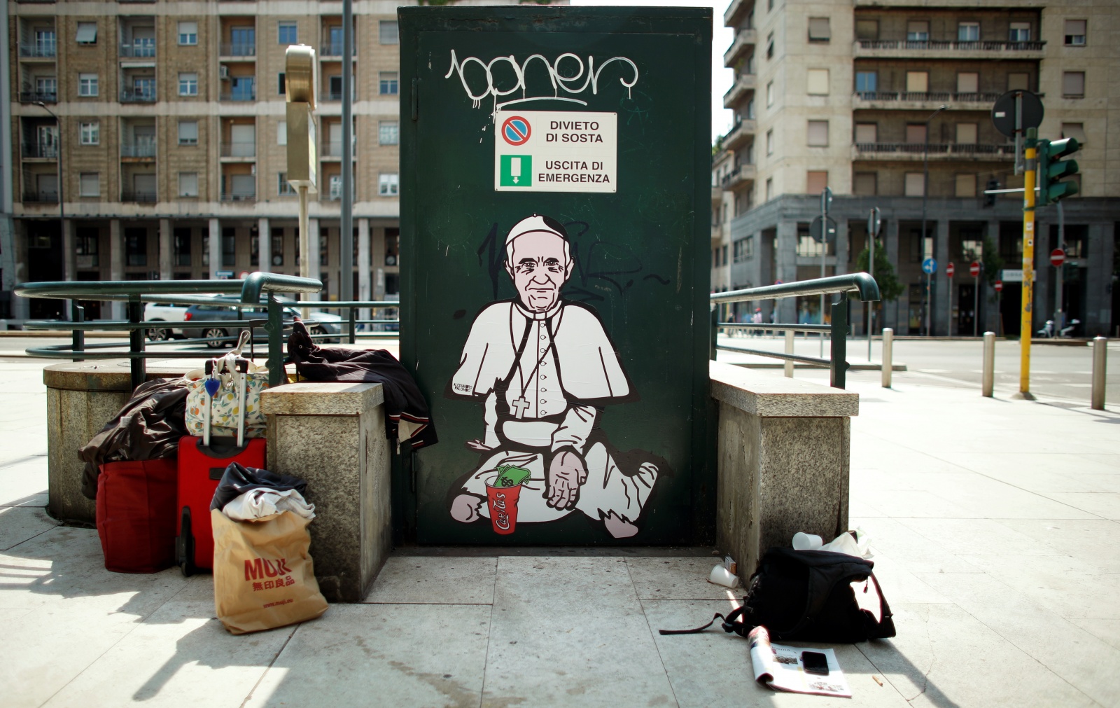 A Church That Is Poor? | Commonweal Magazine