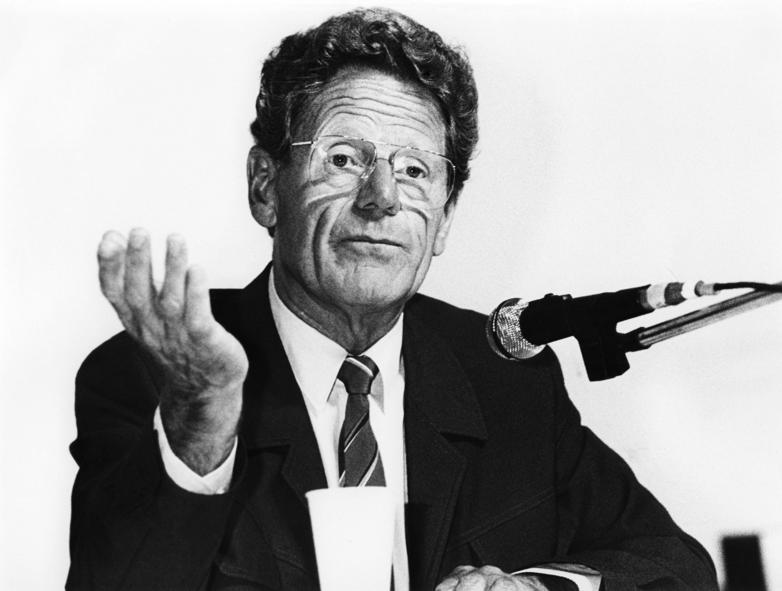 An Interview with Hans Küng | Commonweal Magazine