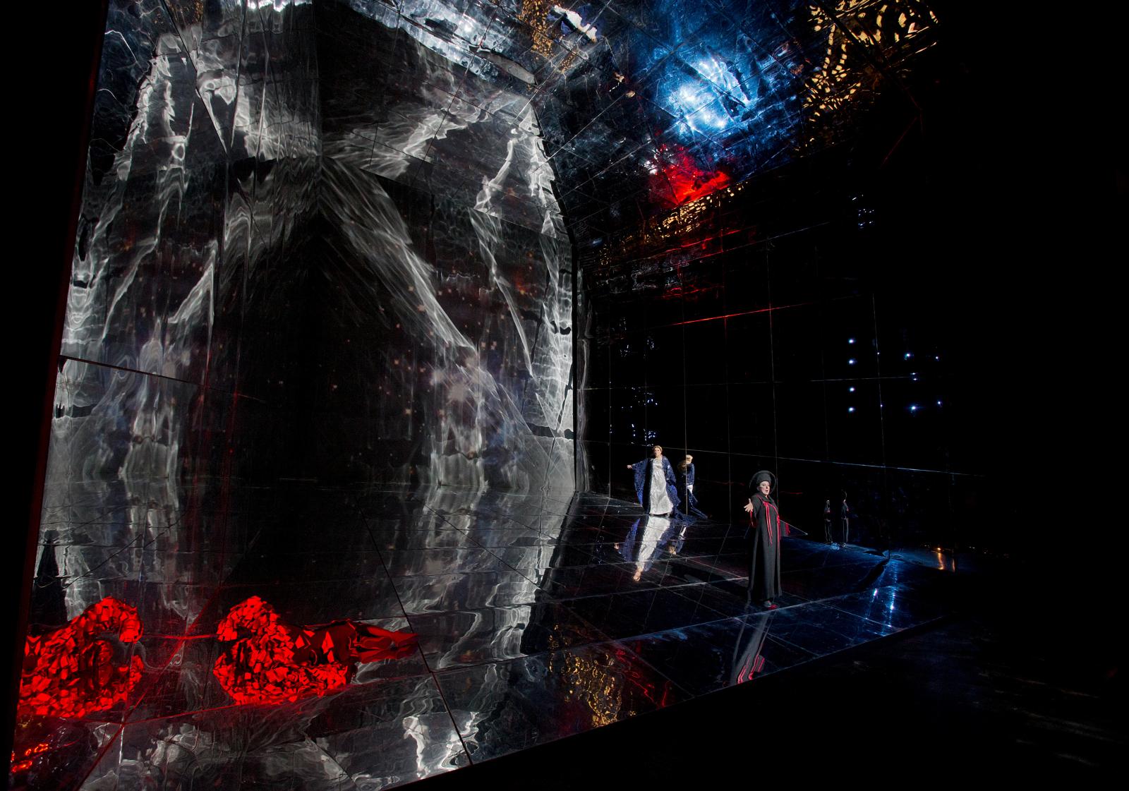 'Pro-Humanity' | Commonweal Magazine