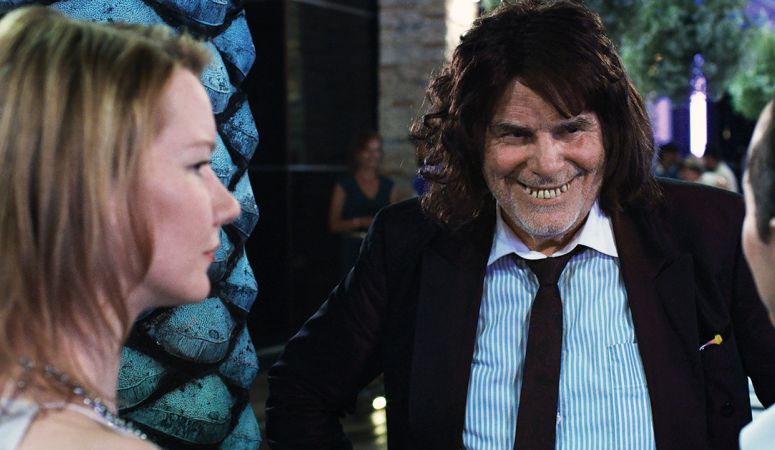 'Toni Erdmann' | Commonweal Magazine