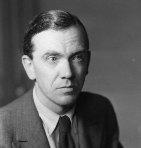 The Birth of a 'Catholic Writer' | Commonweal Magazine