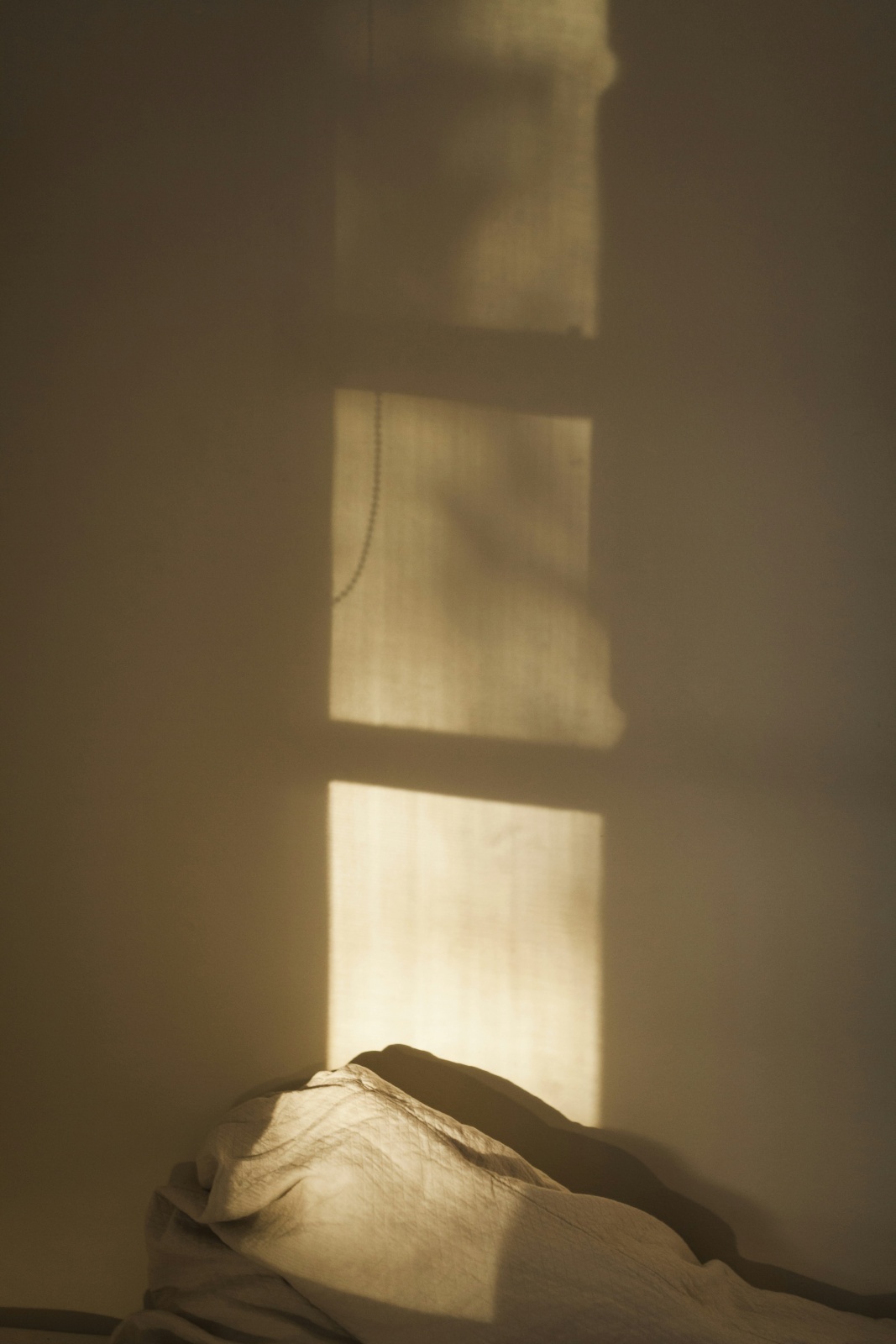 Poem | Aubade | Commonweal Magazine