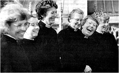The Priesthood and Women | Commonweal Magazine