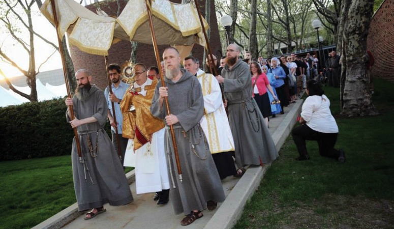 'How I Stayed Catholic at Harvard' | Commonweal Magazine