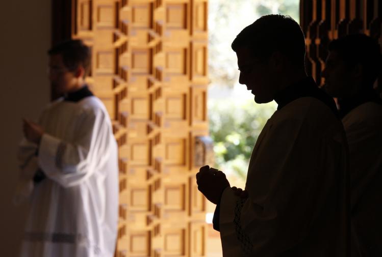 Inside the Seminary | Commonweal Magazine